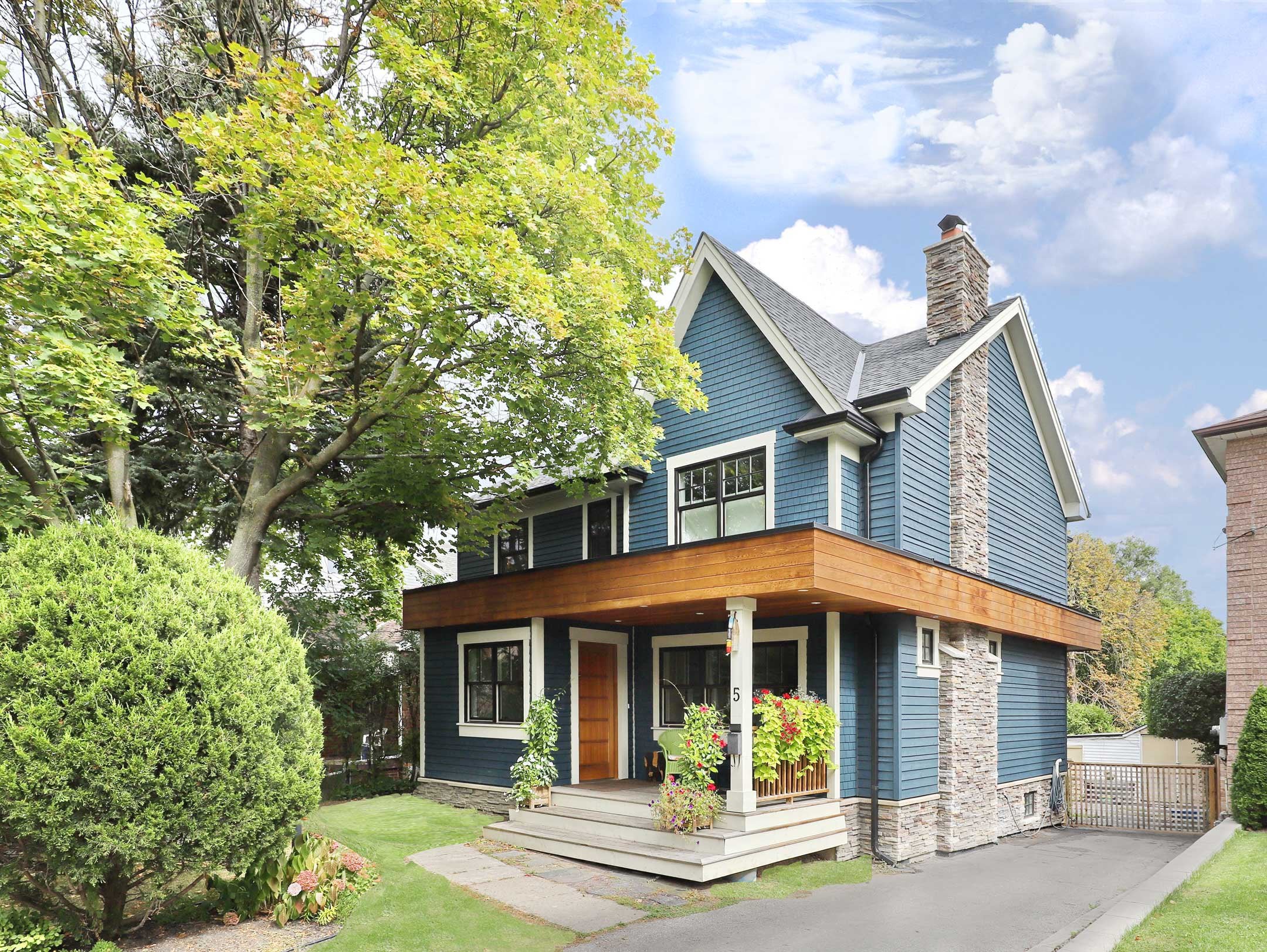 Exterior Home Images by Modular Home Additions in Toronto